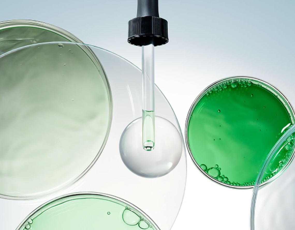 Chemical Vs Physical Exfoliation Guide | SkinCeuticals