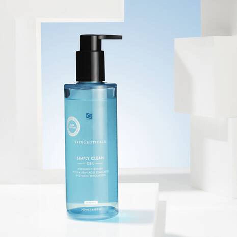 Simply Clean Gel Cleanser | SkinCeuticals Australia